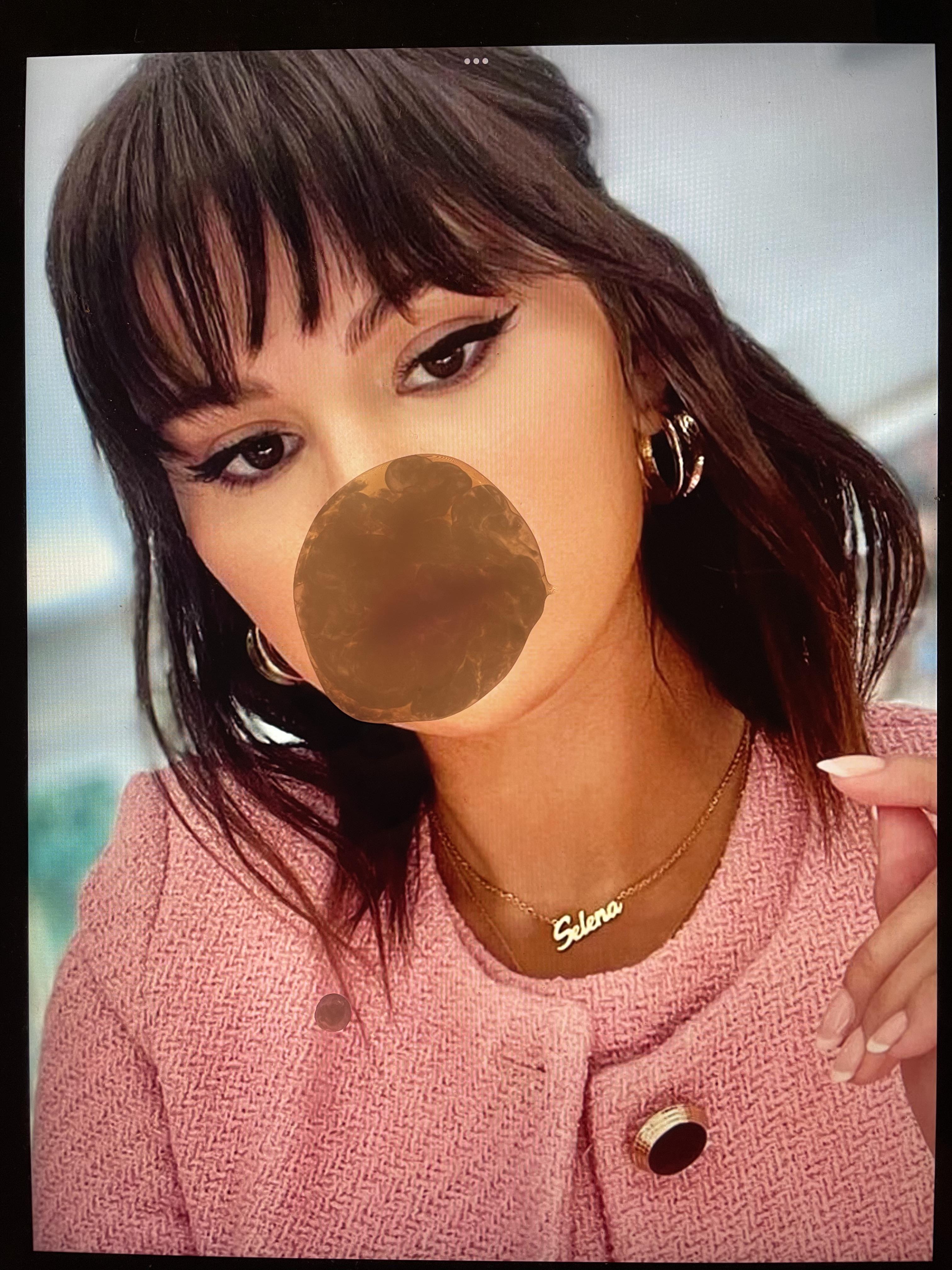 New one for Selena last night | Scrolller