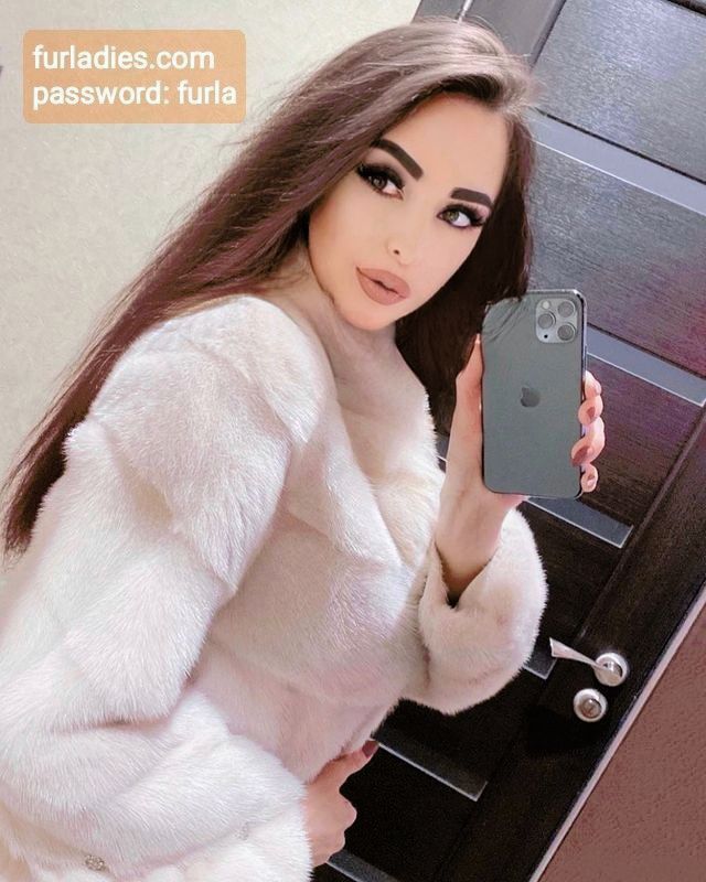 New password | Scrolller