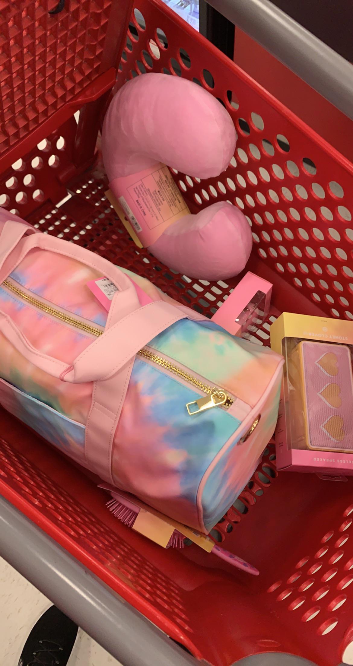 New Stoney Clover Lane X Target launch today and I got some cute new stuff for my vacation ...
