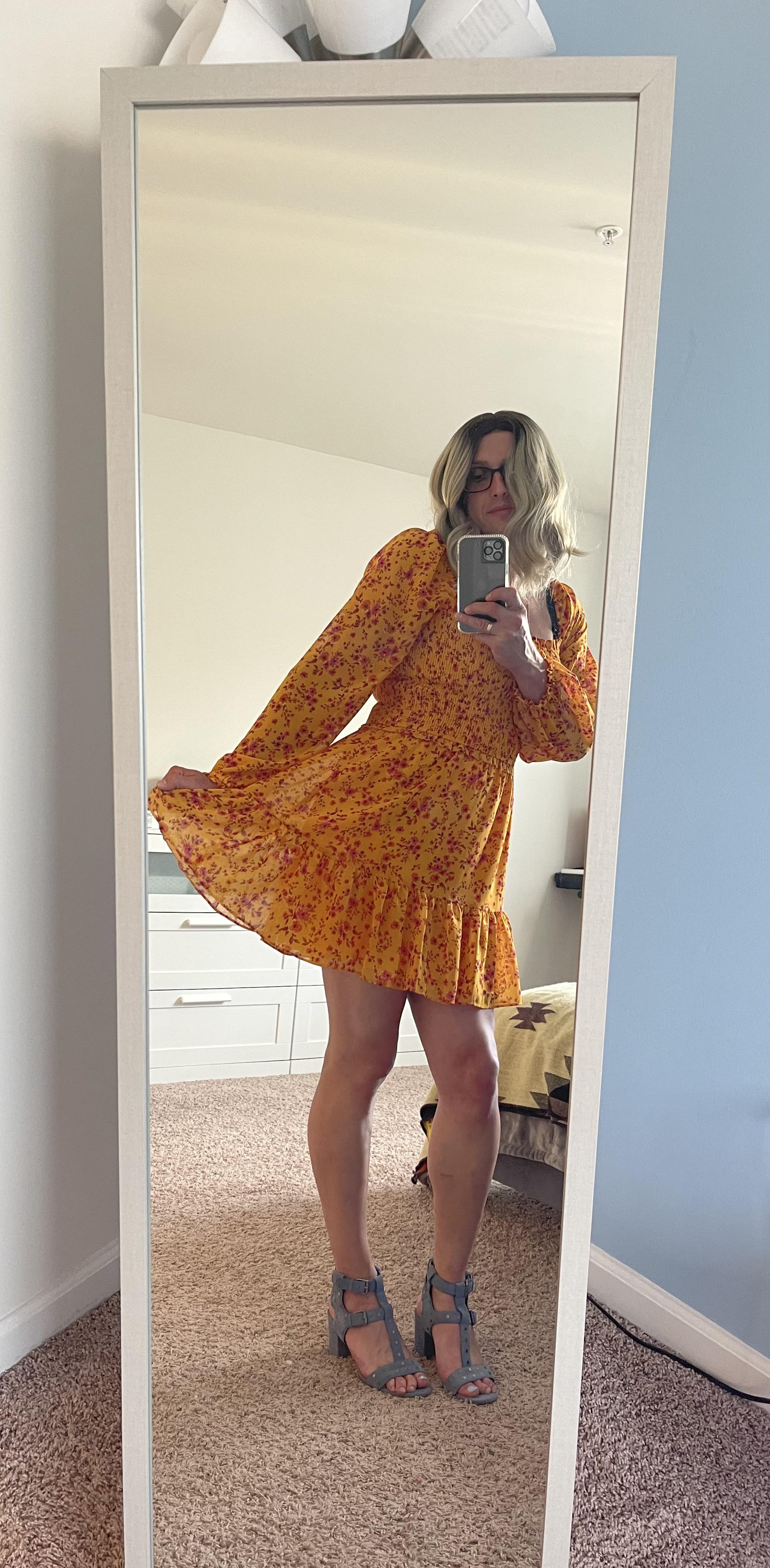 New sunny dress | Scrolller