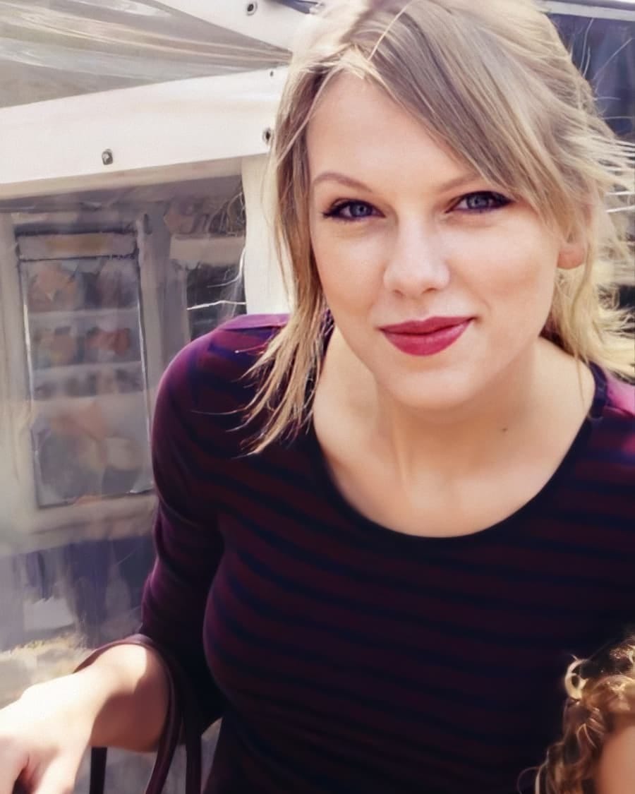 Nice & Tight in Purple! | Scrolller