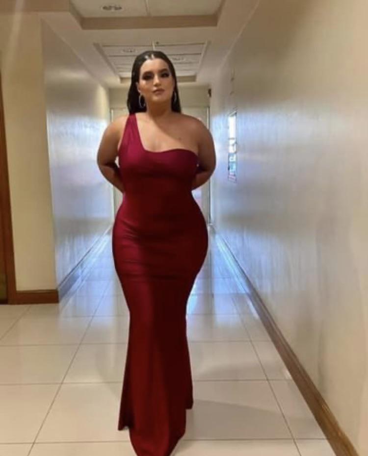 Nice and tight | Scrolller