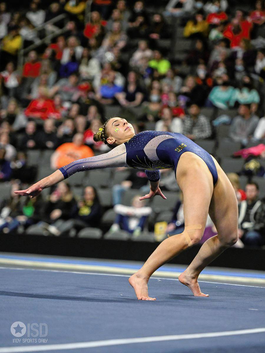 Nice Pose | Scrolller