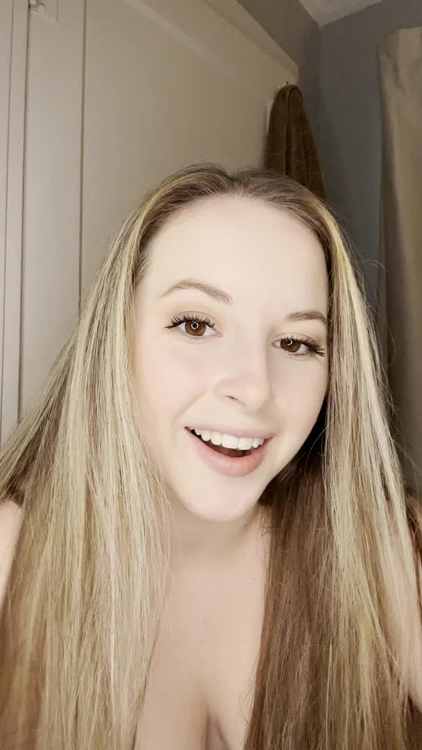 no filter, no make-up. Just my titties dropping 😝 | Scrolller