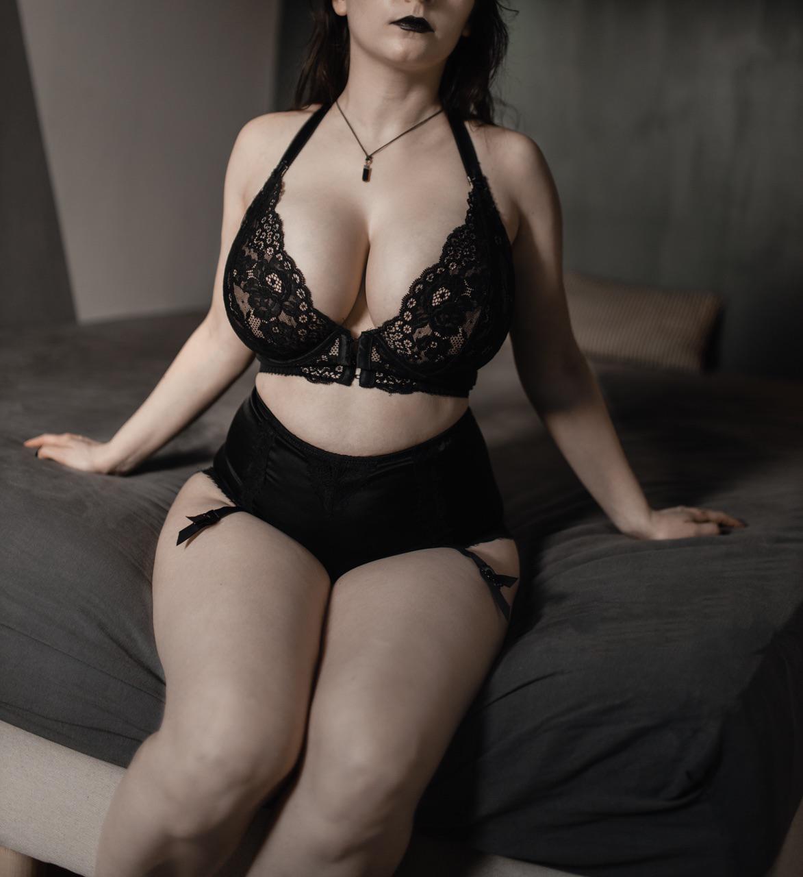 No roses. Ferns and moss please 😌 | Scrolller