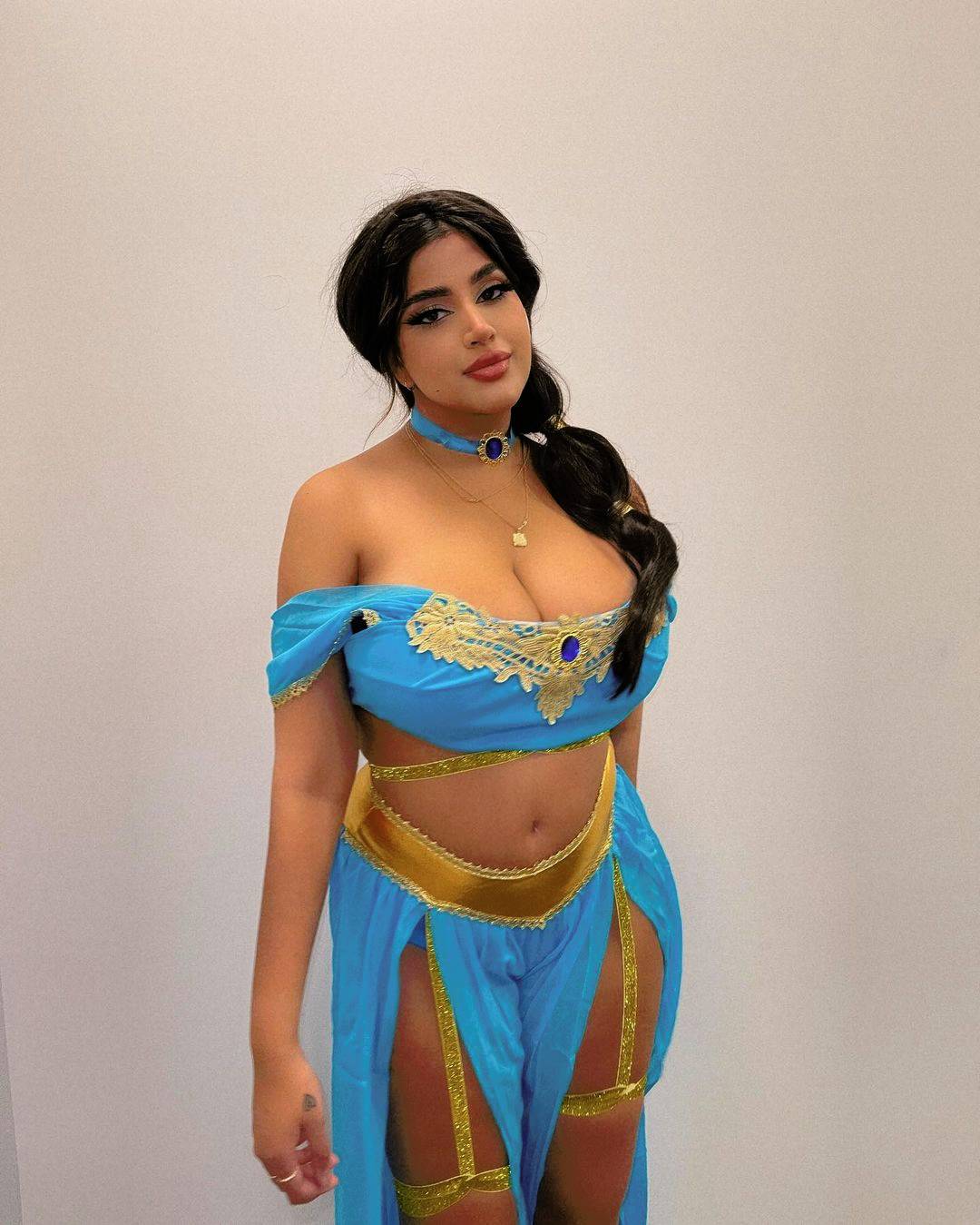 NRI Desi Canadian Hottie | Scrolller