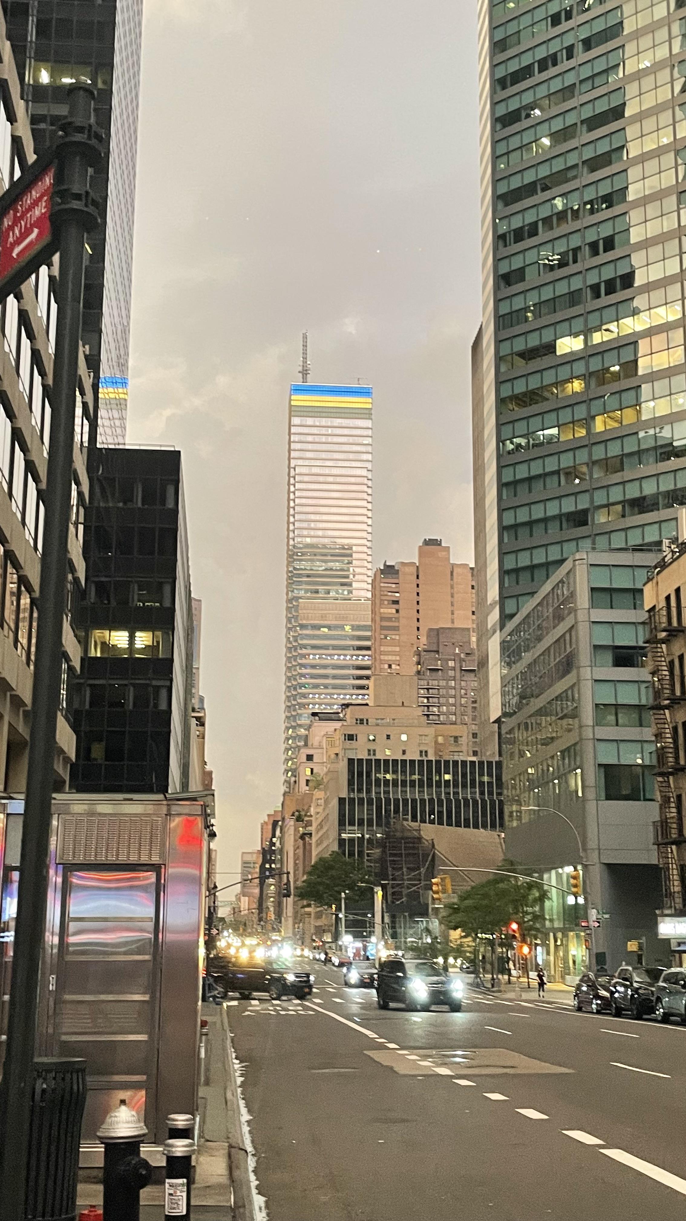 NYC 🇺🇦🇺🇸 | Scrolller