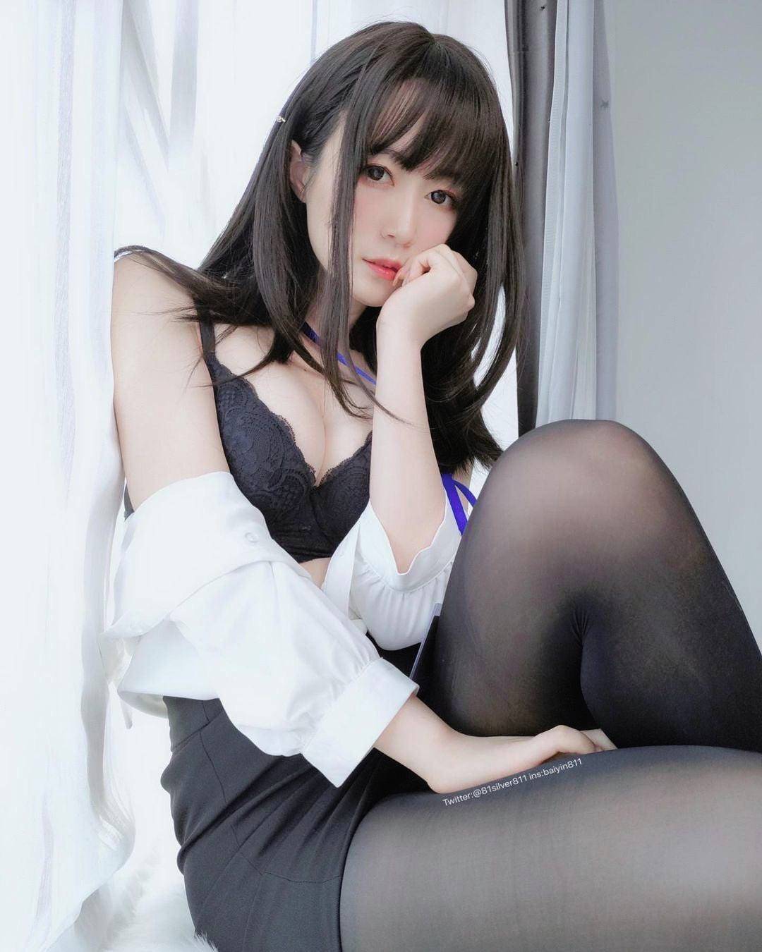 Office attire | Scrolller