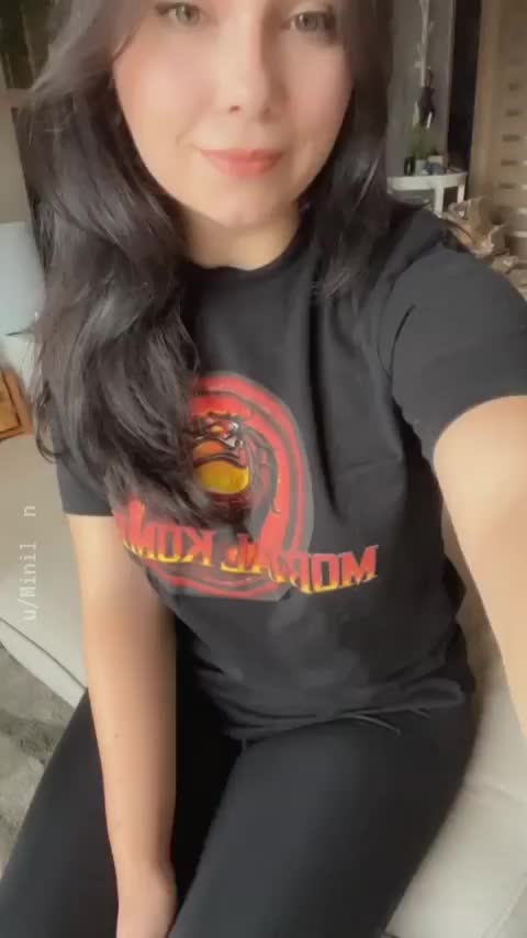 Oh damn, my camera is broken | Scrolller