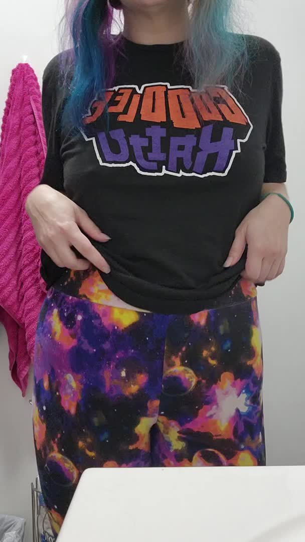 oh no, i missed y'all! | Scrolller