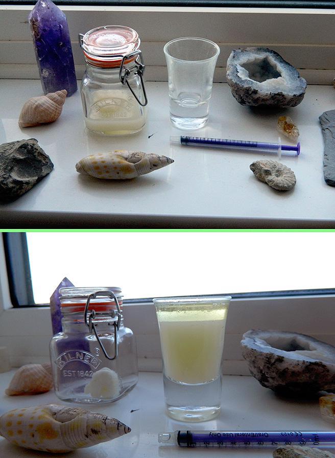 Oil extraction, glass vs ziplock bag. | Scrolller