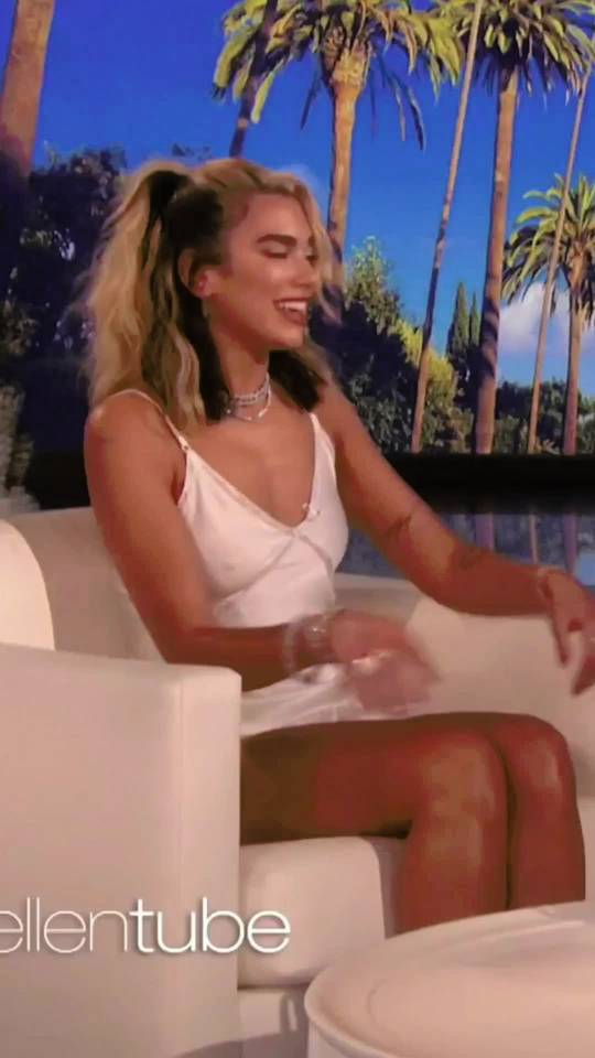 On The Ellen DeGeneres Show | Scrolller