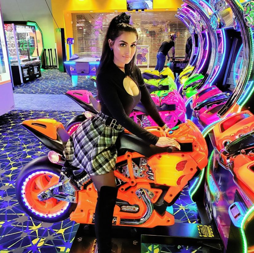 On The Motorcycle 😉 Scrolller