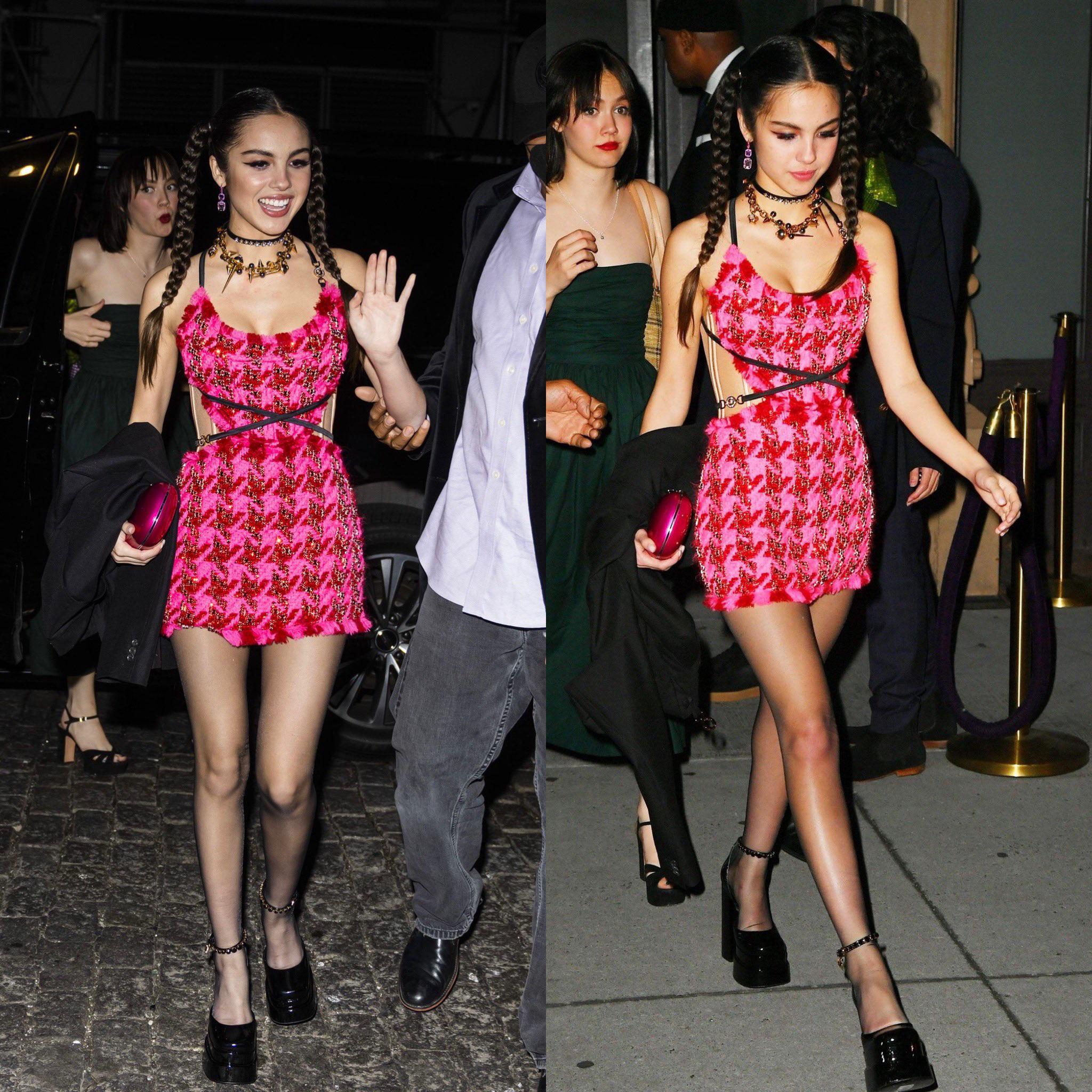 On the Prowl for 🍆 | Scrolller