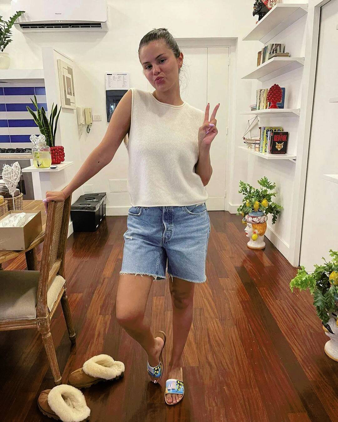 On vacation | Scrolller