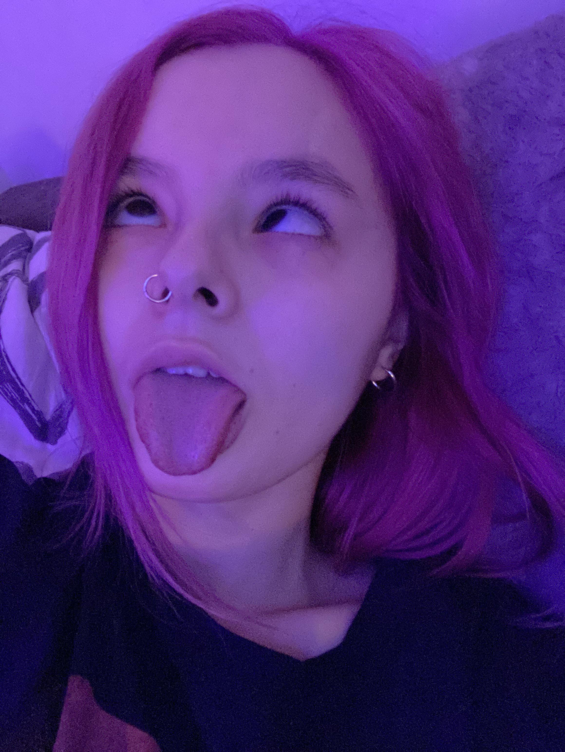 one more ahegao from me 💋f23 | Scrolller