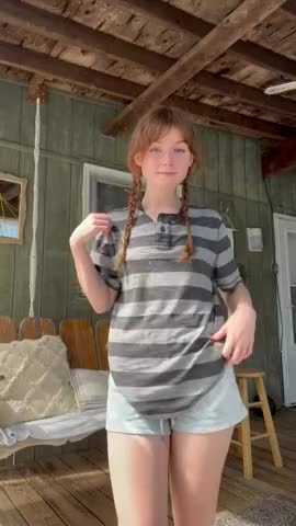 OnOffClothes | Scrolller