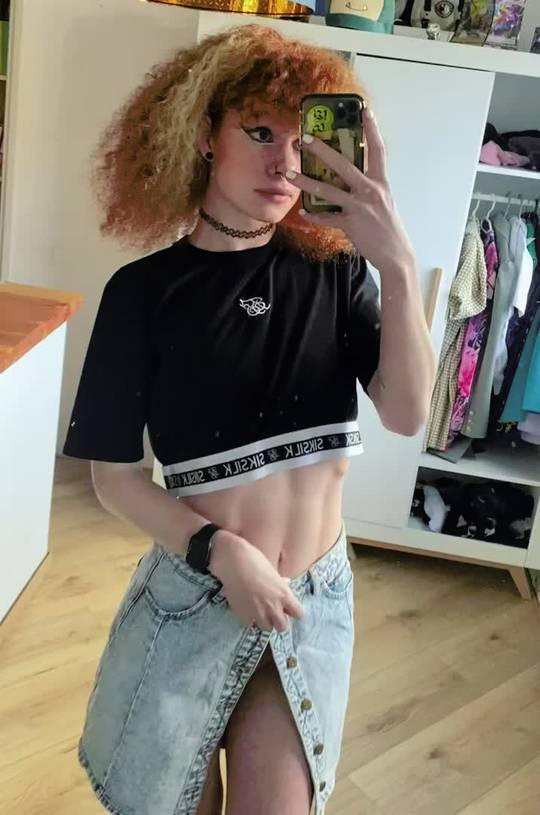 Love Freeballing In A Skirt Outside Scrolller