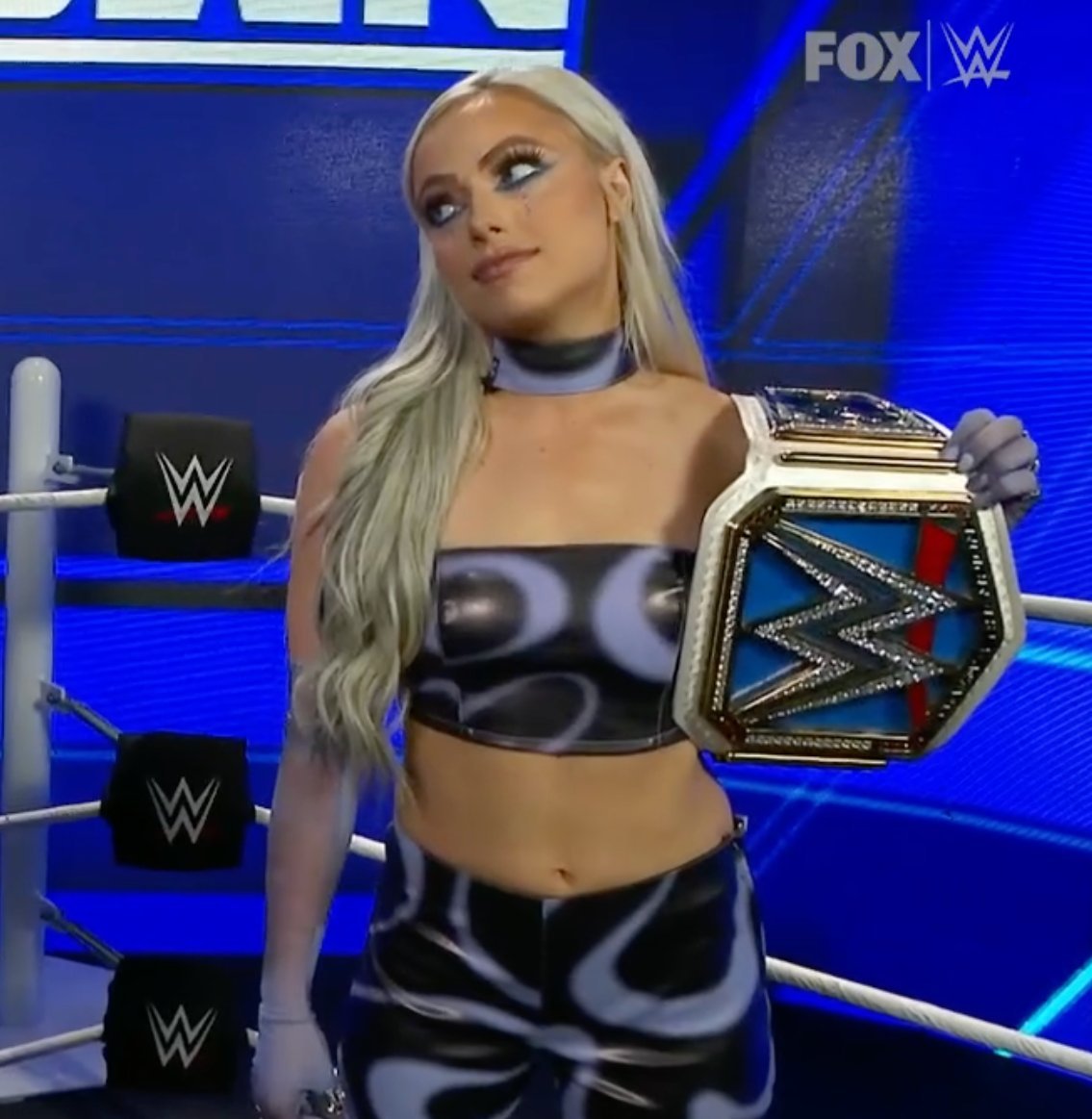 Our champ eyeing her opponent | Scrolller