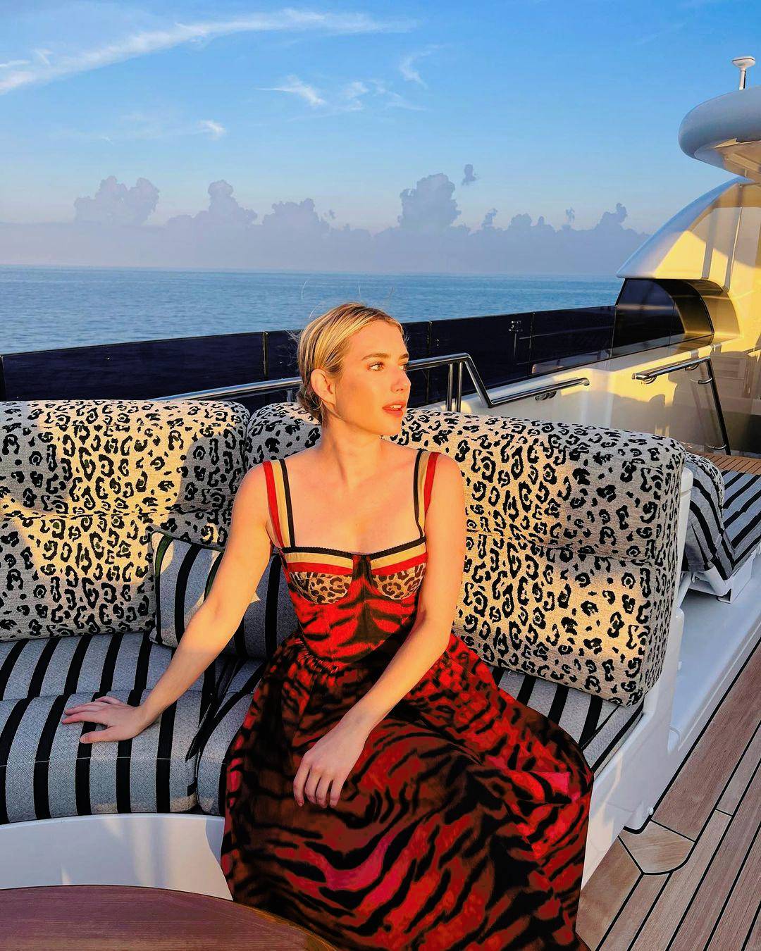 Out to sea | Scrolller