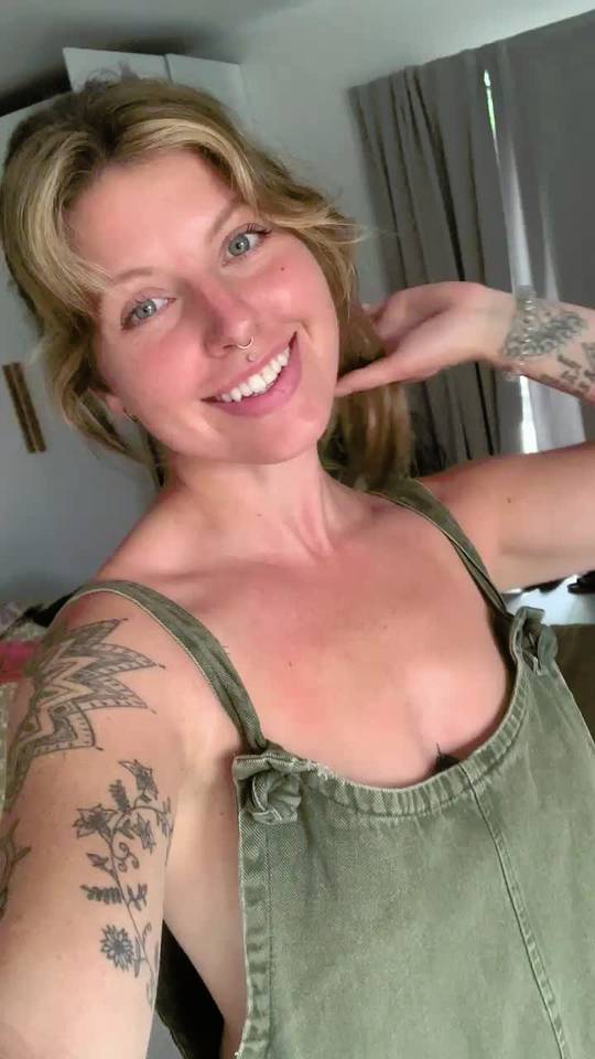 Overalls and no bra, that’s my fav combo! 😇🤗 | Scrolller