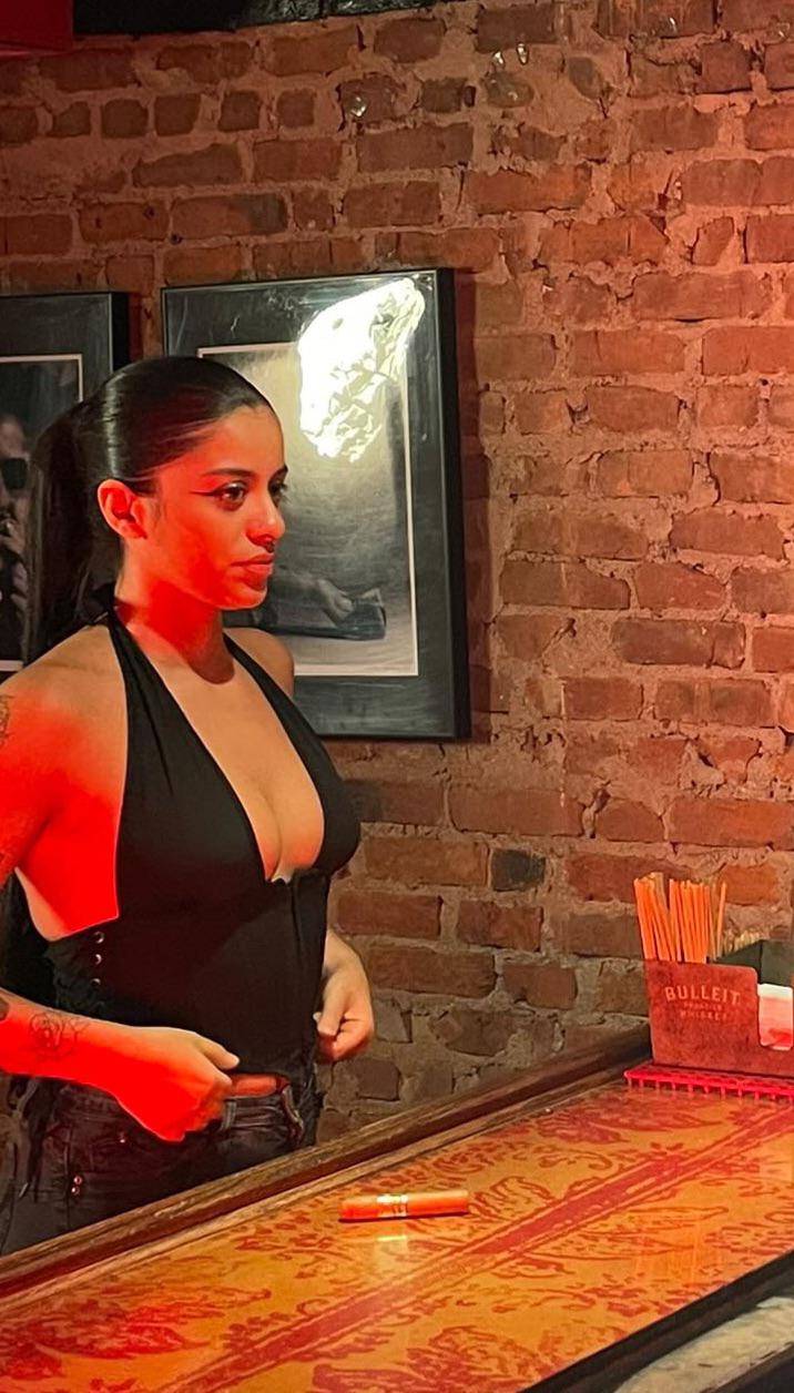 På en skala 1-10 hur snygg är jag? | Scrolller