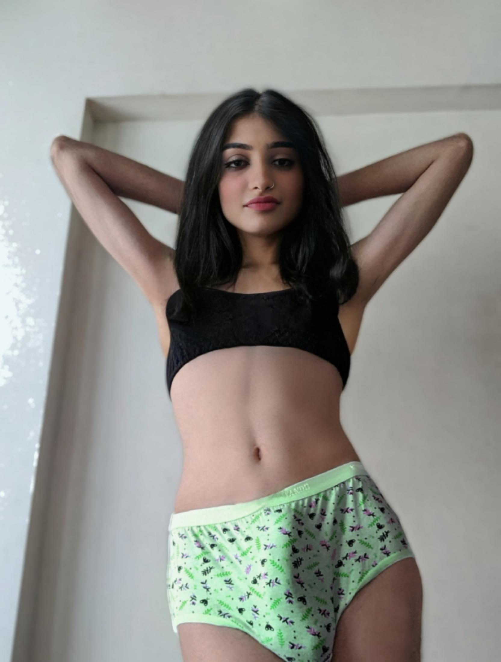 packing a little suprise underneath 🍌 | Scrolller