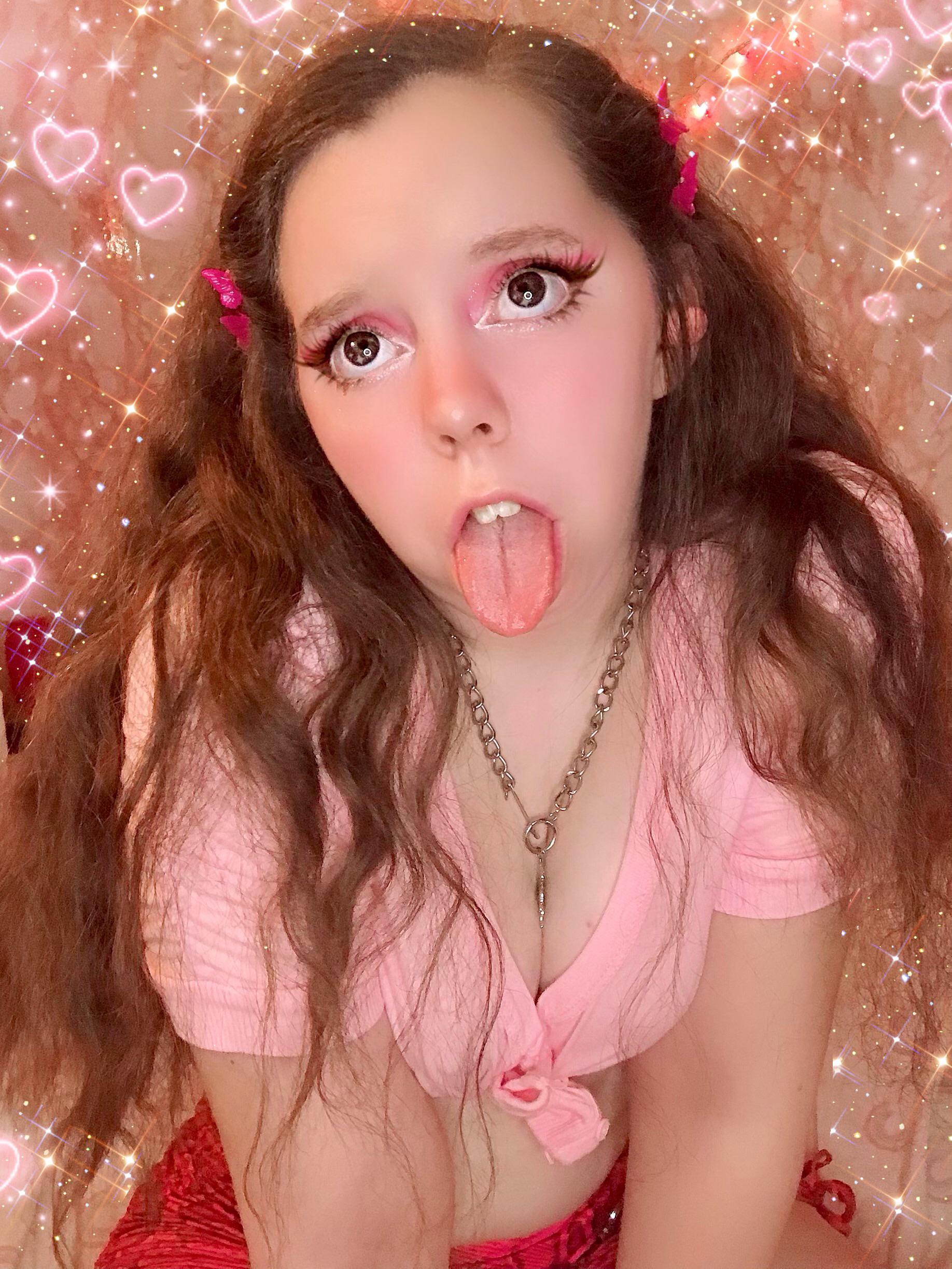 Paint my face please! *̥₊˚💞💖 | Scrolller