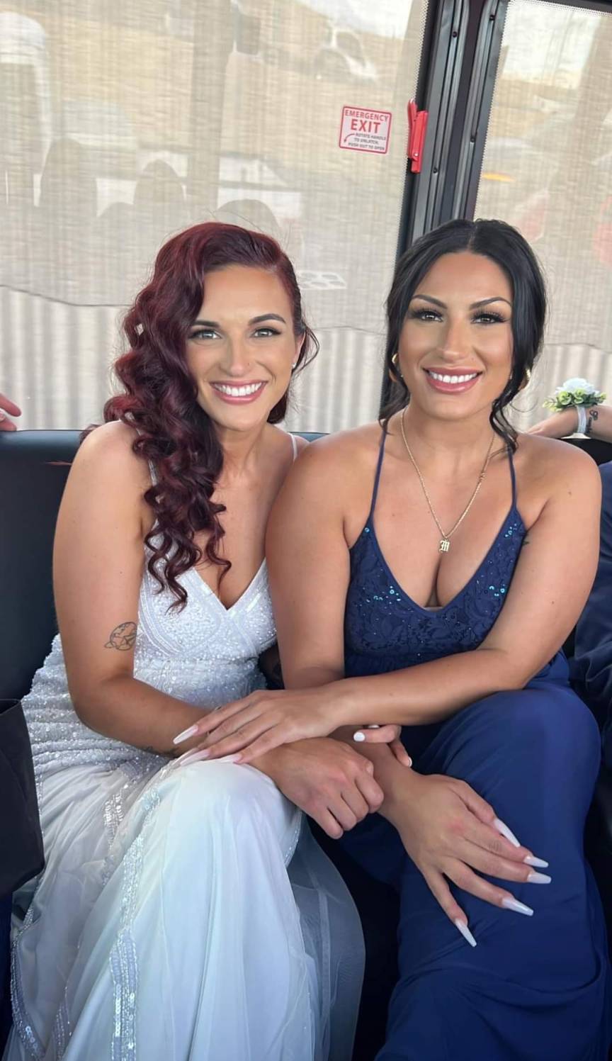 Party bus girls | Scrolller