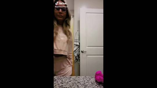 Pawgs Love Throwing Ass For Bbc Scrolller