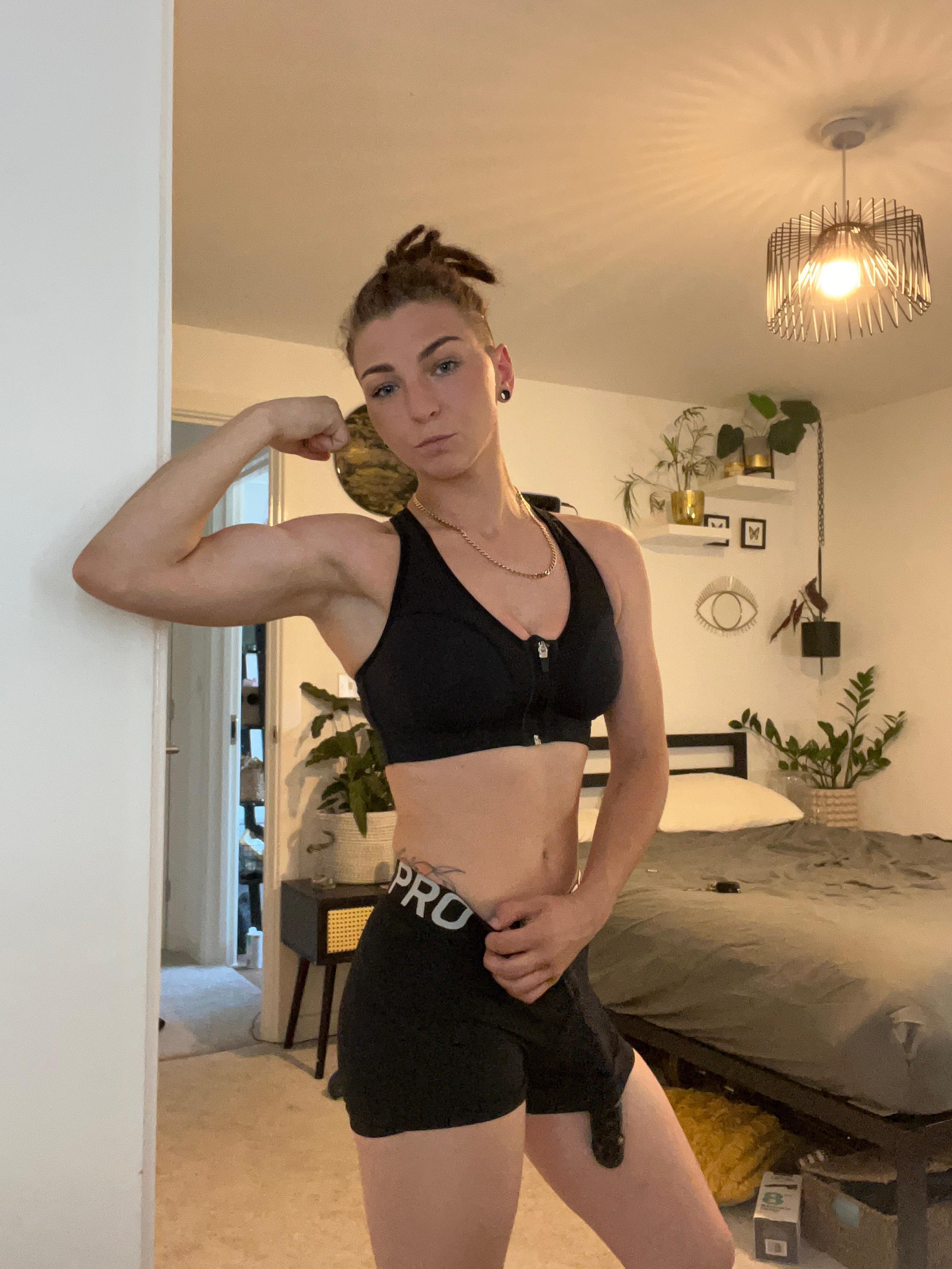 Peekaboo | Scrolller