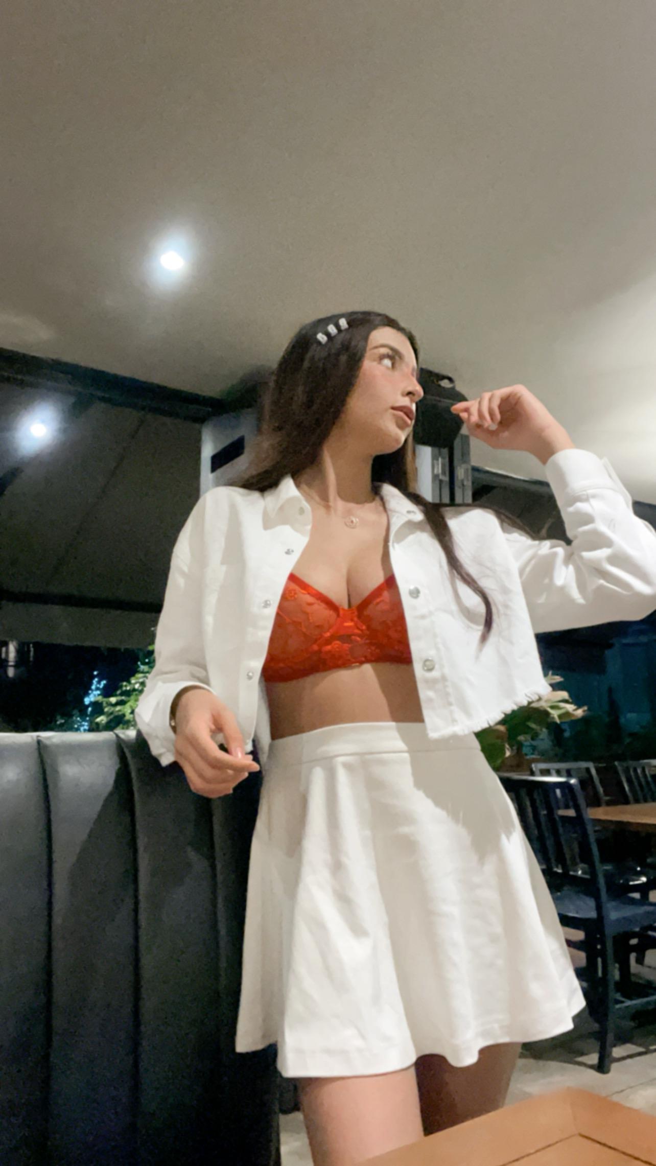 Peel all these clothes and see what's addictive inside. 🥵 | Scrolller