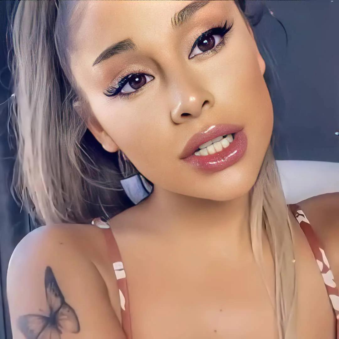 Perfect lips💋 | Scrolller