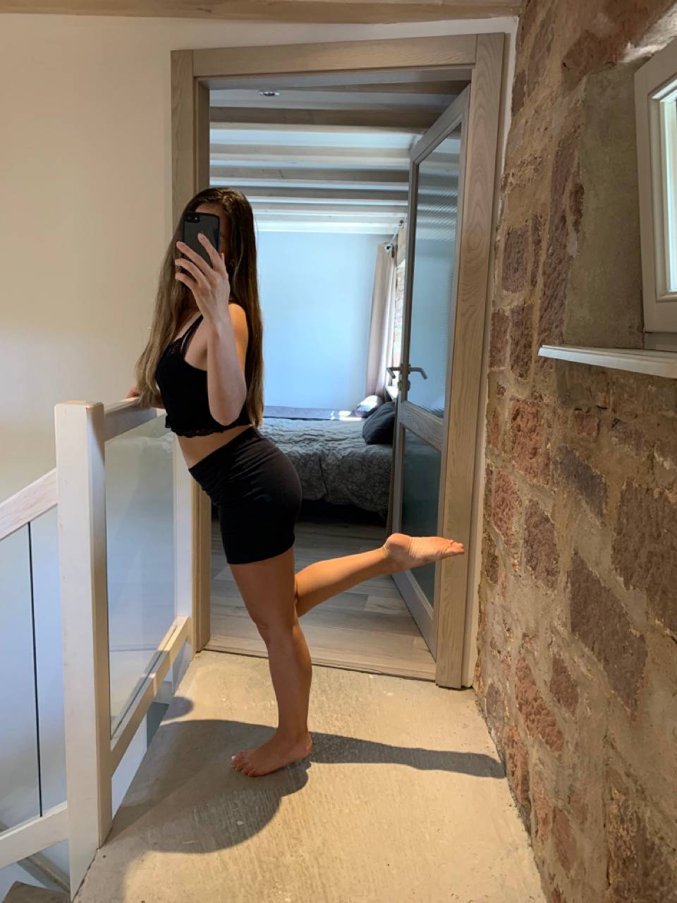 Perfect place to bend me over? | Scrolller