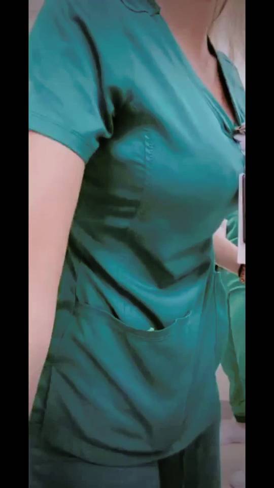 Phat Ass Nurse | Scrolller