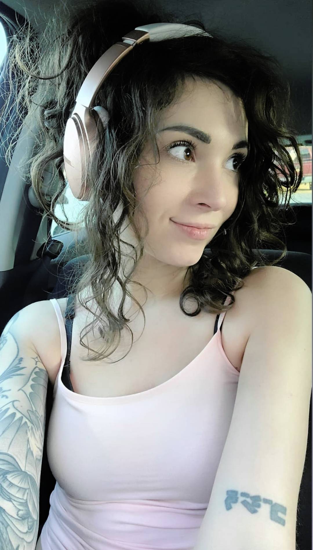 Pink on Pink | Scrolller