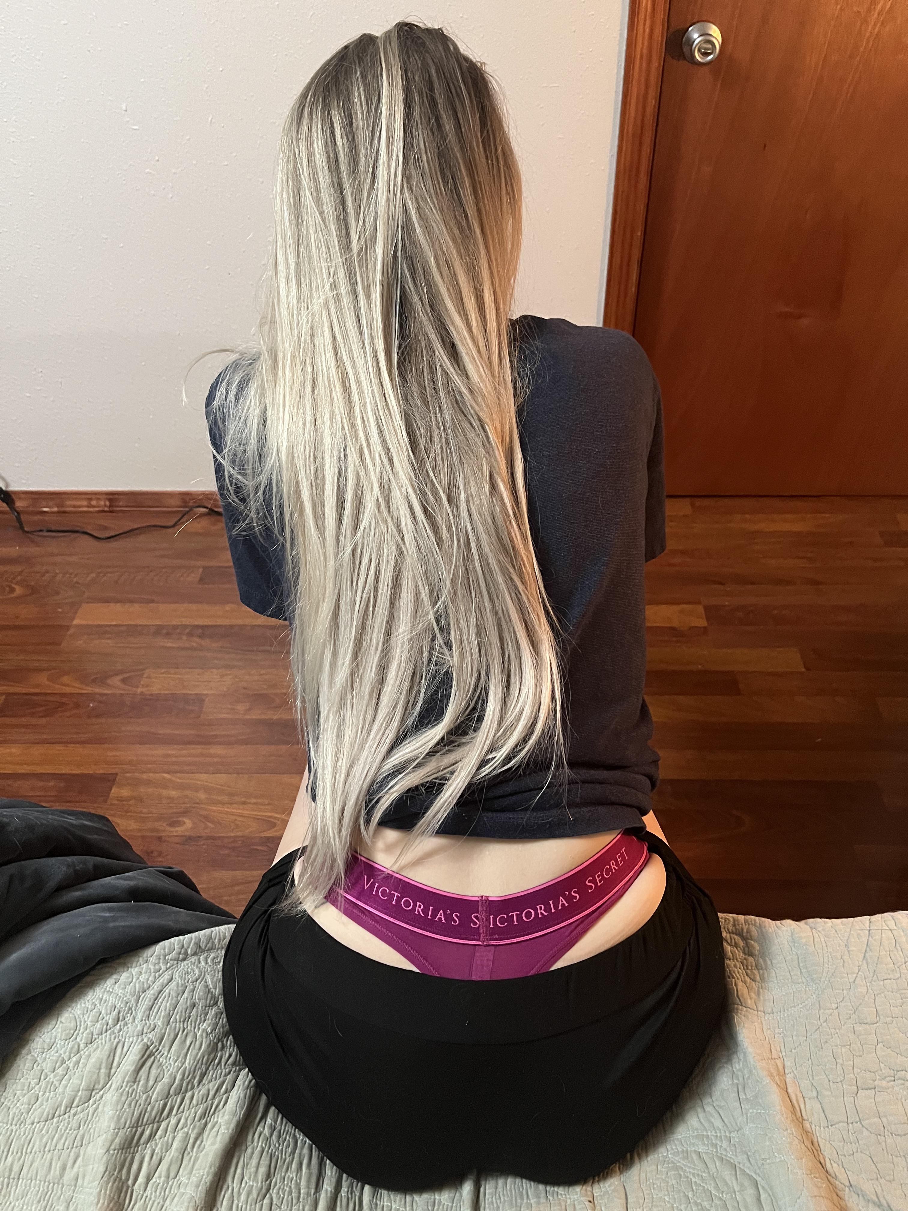 Pink thong today | Scrolller