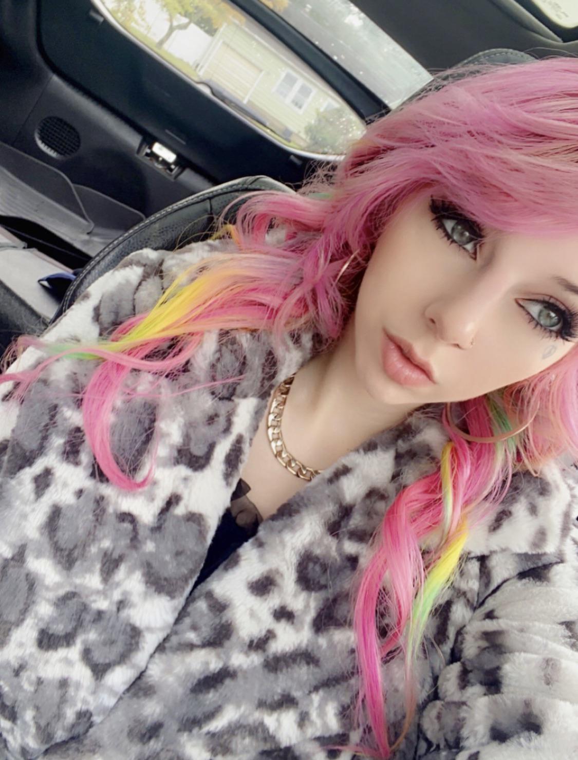 Pinkie Pie 🦄 | Scrolller