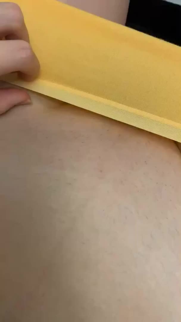 Please rate my pussy | Scrolller