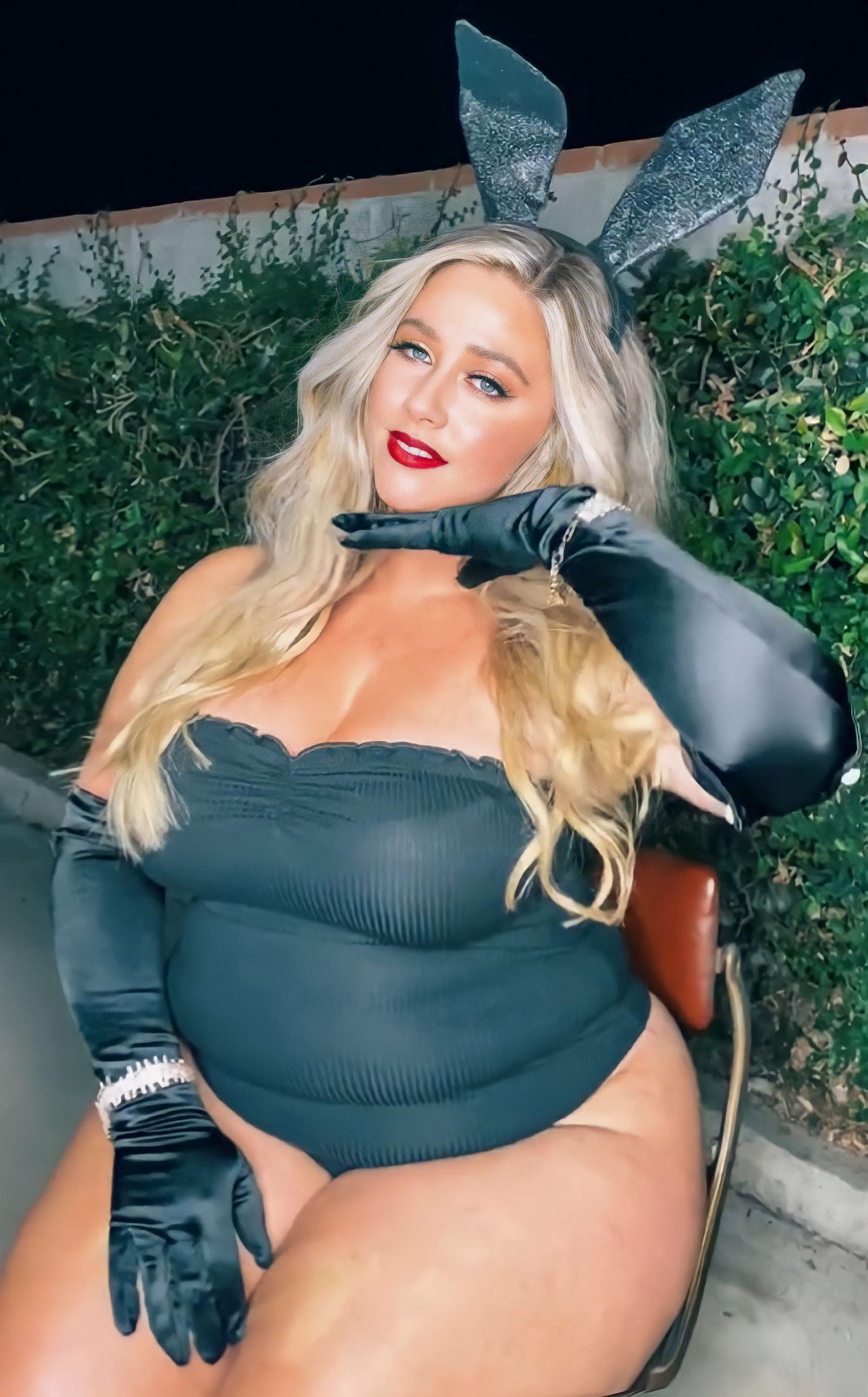 Plump bunny | Scrolller