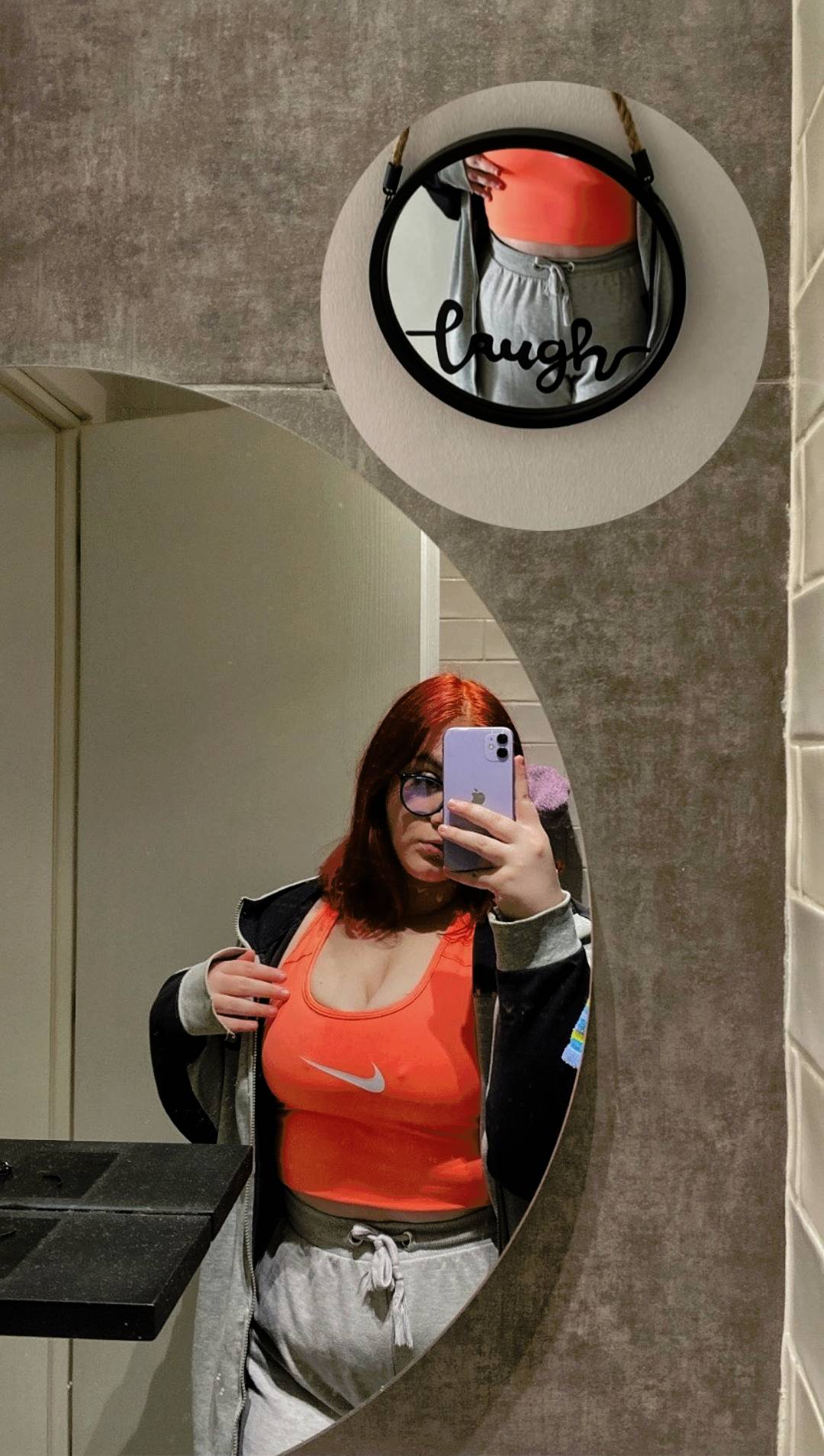 poking through | Scrolller