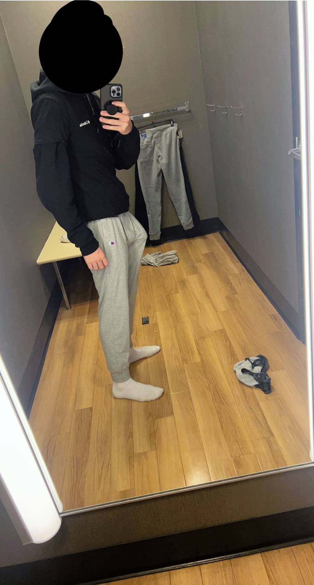 Post here since r/bulges was banned | Scrolller