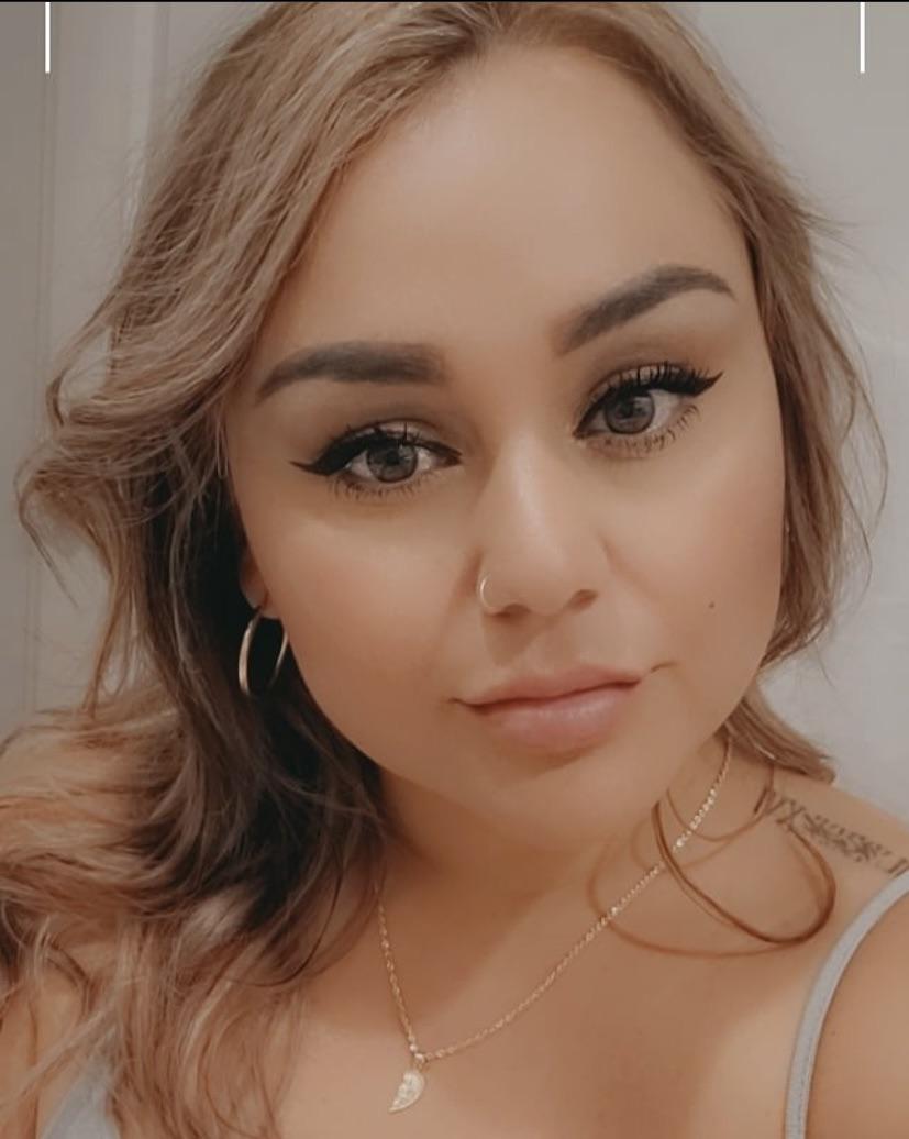 Pretty face milf tia😮‍💨💪 | Scrolller