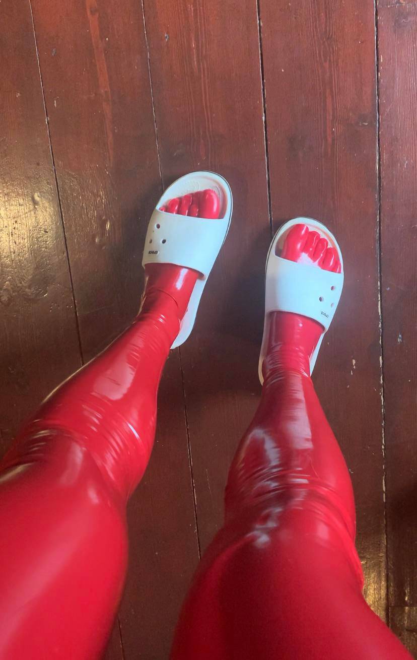 Preventative crocs so I don’t go slipping on dressing aid | Scrolller