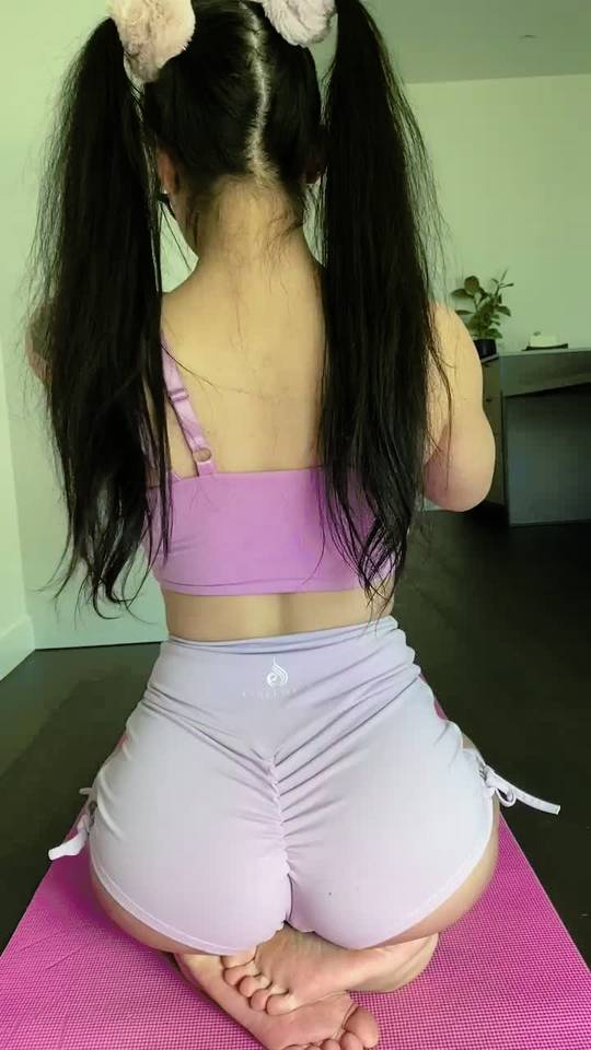 Promise I’ll ride you gently at first then finish rough. I hope you like it rough? | Scrolller