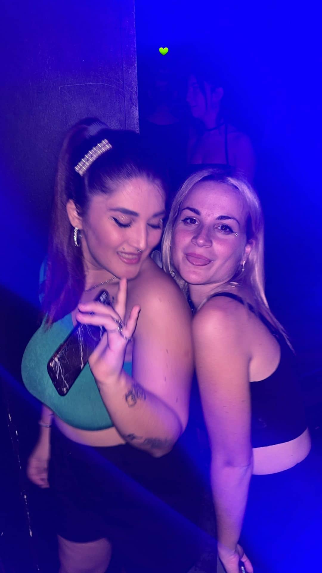 proper size... | Scrolller