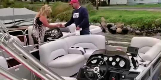 Proposal reaction | Scrolller