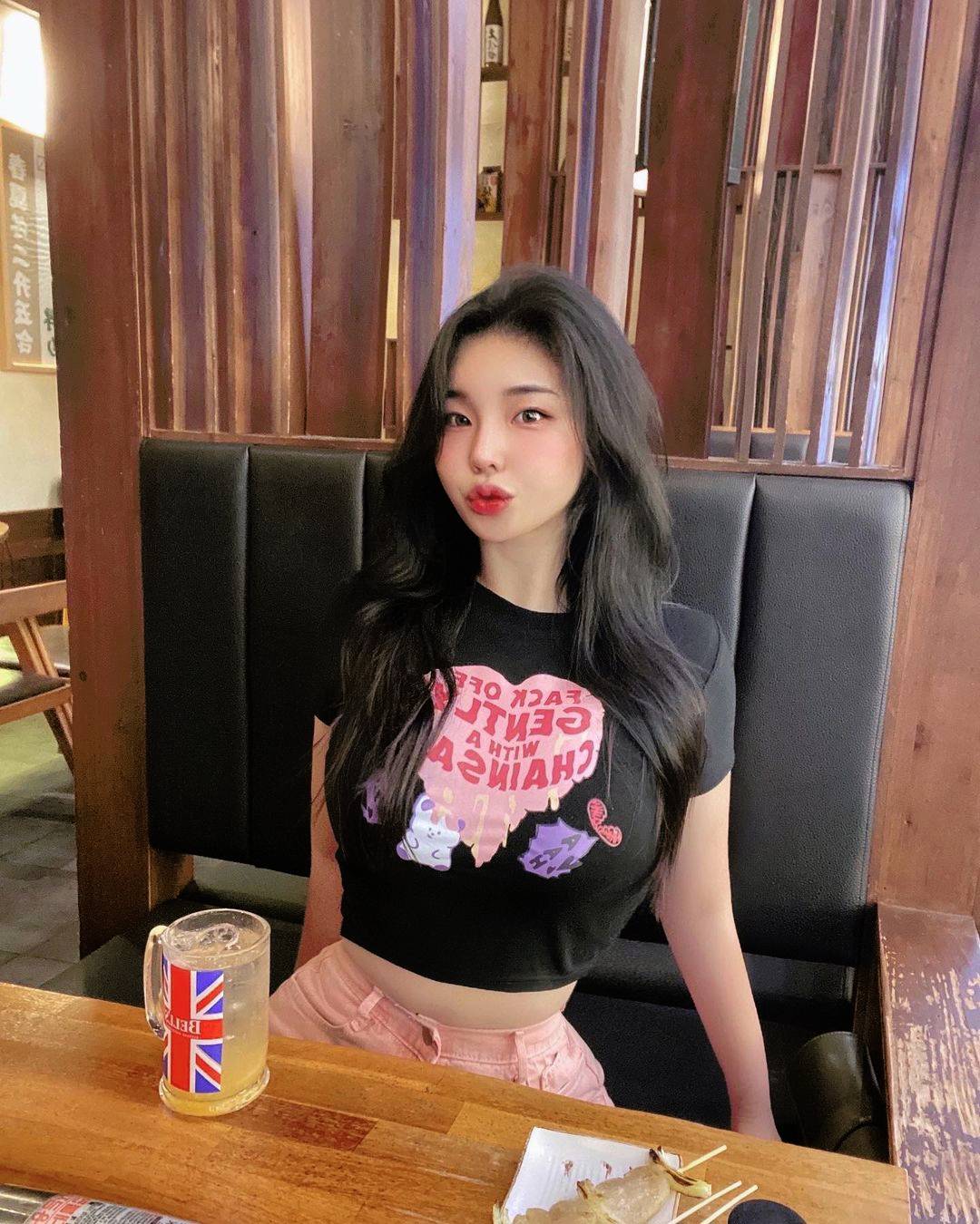 Puckered up | Scrolller