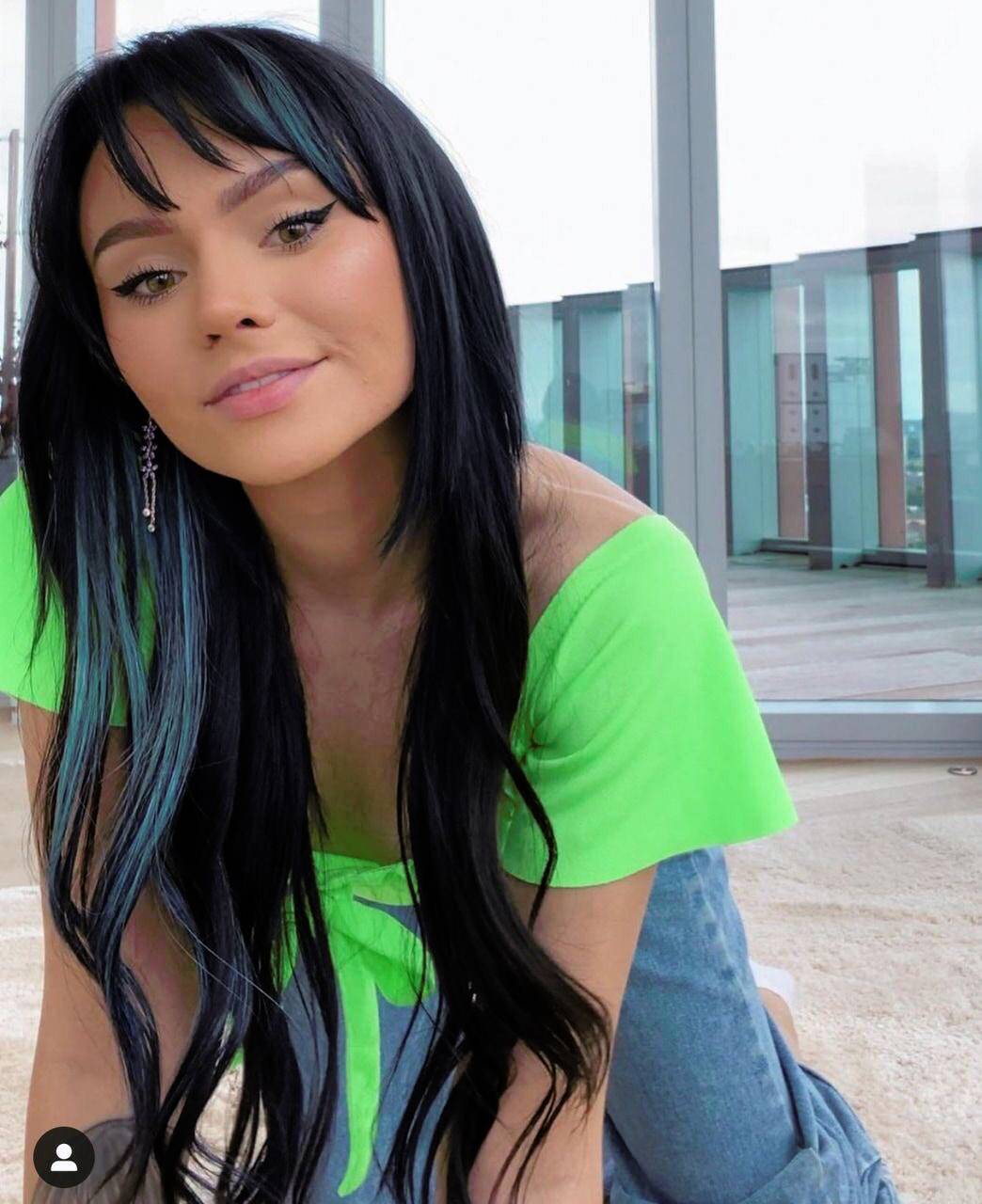 Pull your cock out for me slave | Scrolller