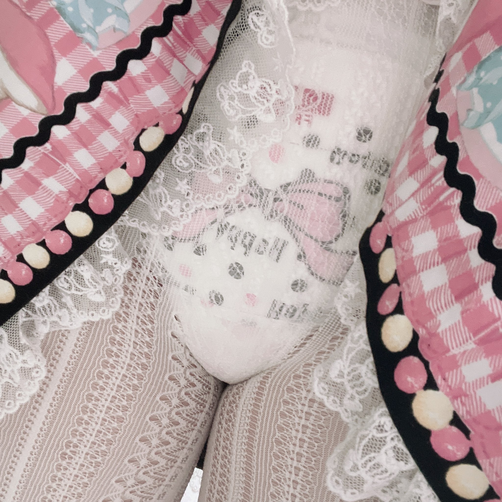 Pullups under white lace tights | Scrolller